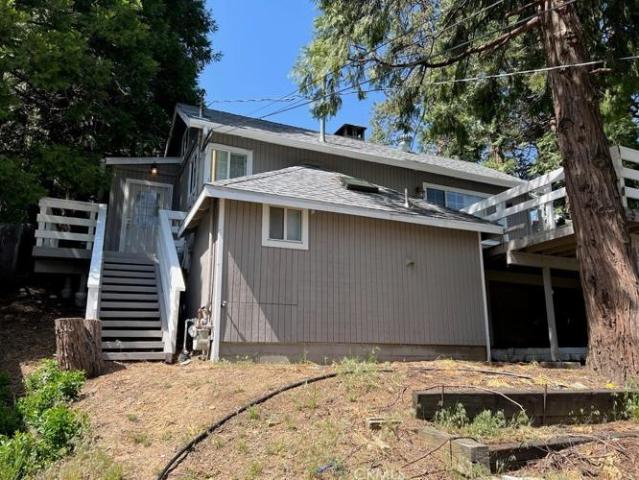23878 Springwater Rd, Crestline, CA 92325