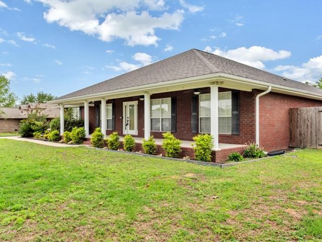 2387 Barberee Dr, Crestview, FL 32536