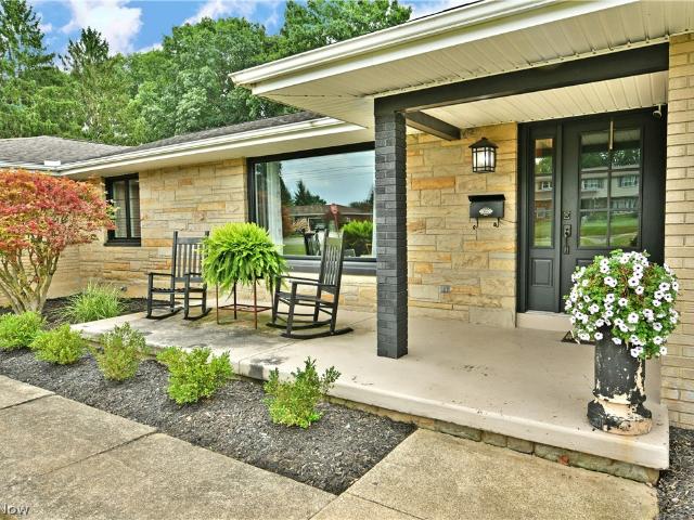 2387 Country Lane