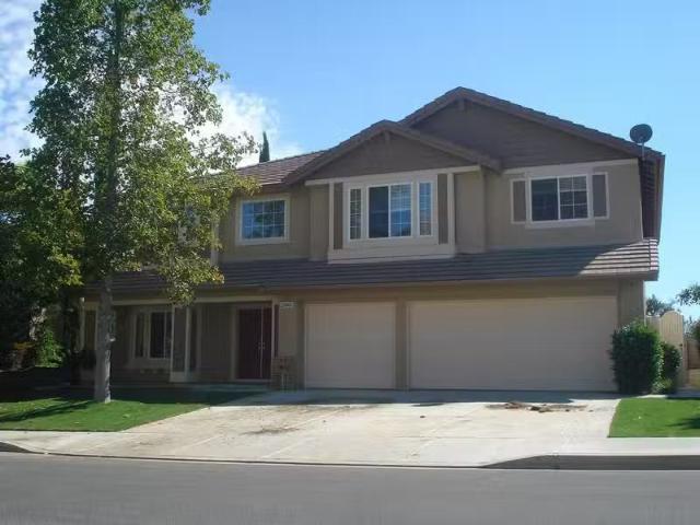 23881 Via Madrid Murrieta CA 92562 5BR/3BA Single Family Hou.