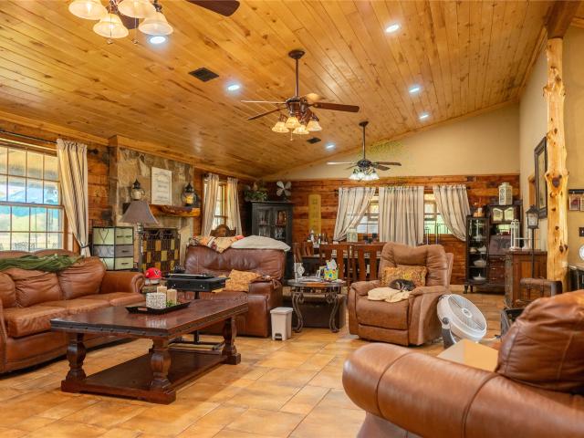 23888 Laneview Rd, Hempstead, TX 77445 | MLS #78288