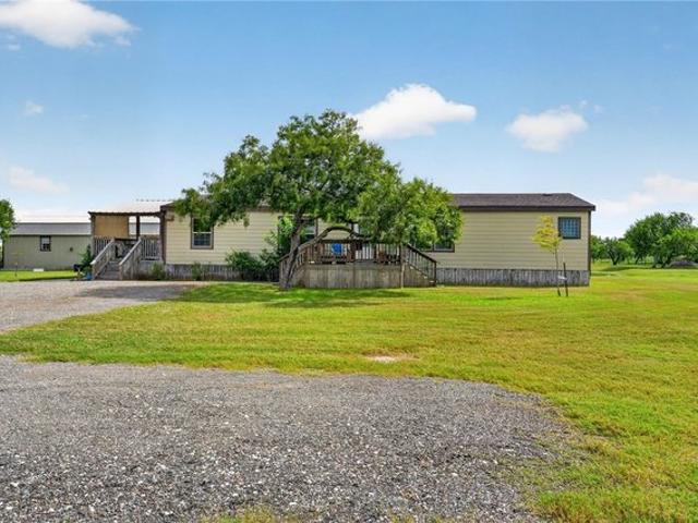 2388 County Road 1810, Aransas Pass, TX 78336