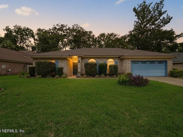 2388 Covington Creek Dr W, Jacksonville, FL 32224