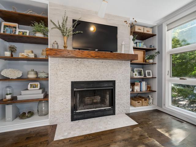 2389 North Wayne Avenue, Chicago, US, IL