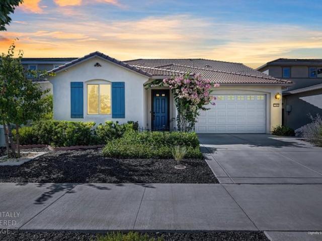 2389 Sierra Village Dr, Roseville, CA 95747