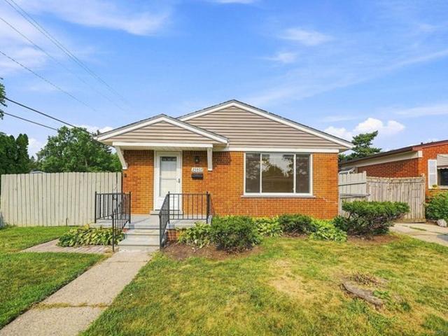 23803 Ada Ave, Warren, MI 48091