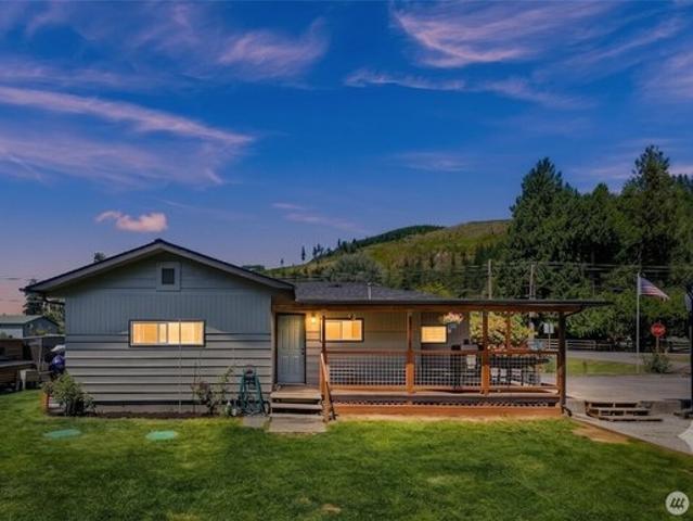 23802 Old Day Creek Rd, Sedro Woolley, WA 98284