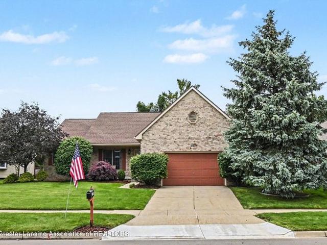 2380 Barnsbury Rd, East Lansing, MI 48823