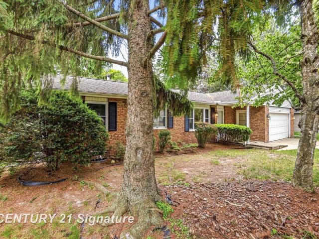 2380 e gatesboro drive