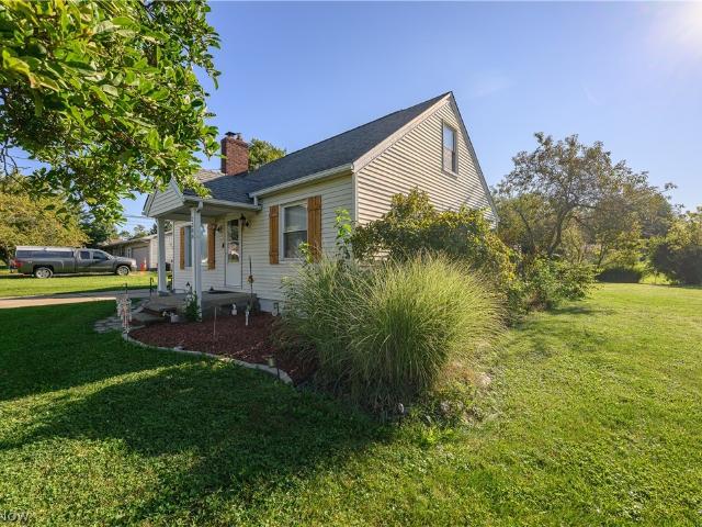 2380 Perry Drive SW