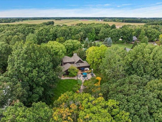2380 W Shore Dr, Trufant, MI 49347