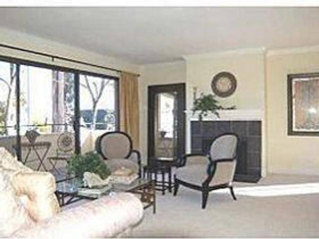 $2380 / 2br Fully Furnished 2Bd/2Bath Unit With Pool