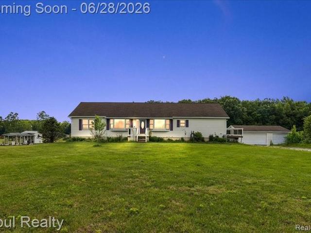 23815 Carleton West Rd, Sumpter Township, MI 48111