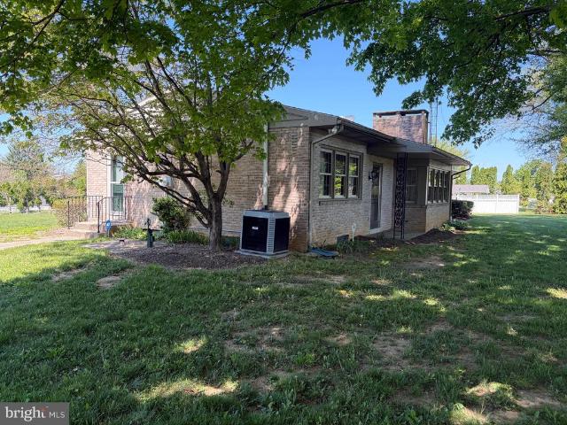 2381 Beaver Valley Pike
