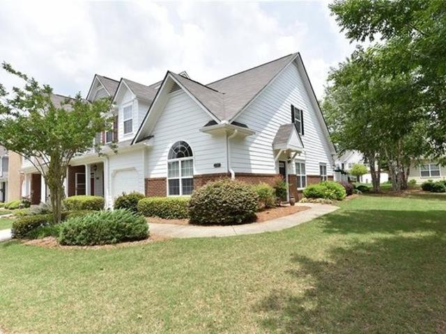 2381 Suwanee Pointe Dr, Lawrenceville, GA 30043