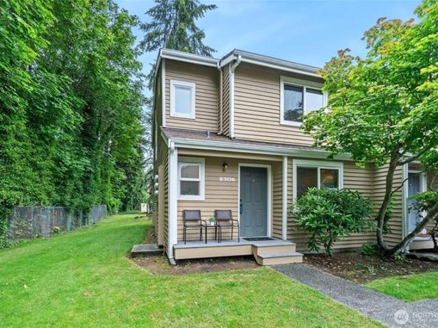2381 th Pl S Apt 2306, Des Moines, WA 98198
