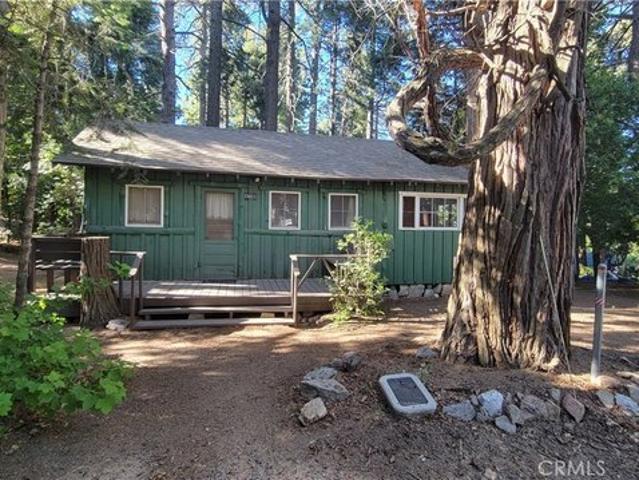 23821 Inspiration Rd, Crestline, CA 92325