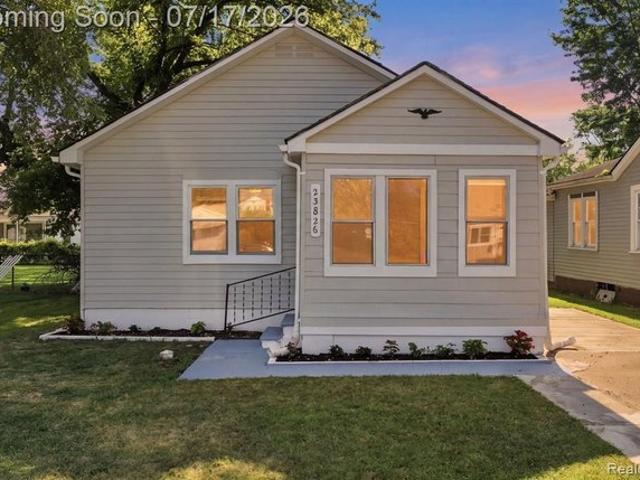 23826 Columbus Ave, Warren, MI 48089
