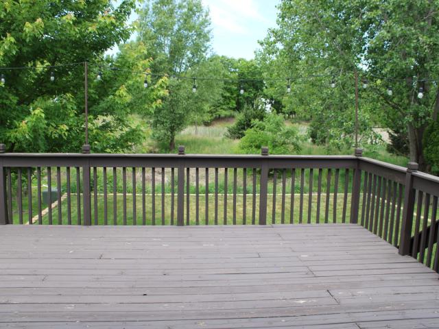 2382 n quaker hollow lane