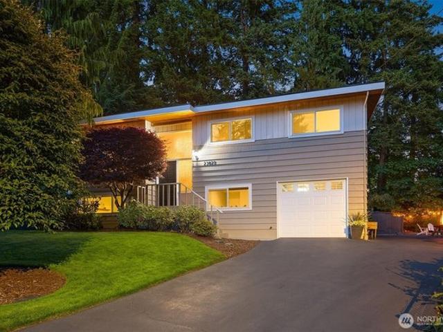 2382 th Ave W, Edmonds, WA 98026