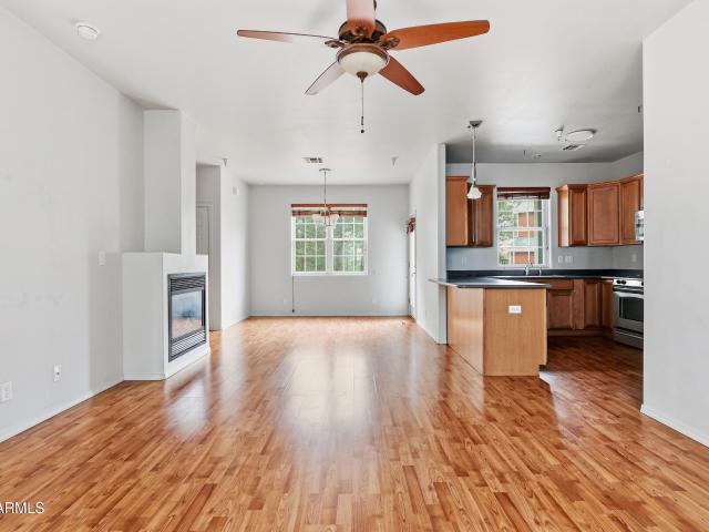 2382 w cripple creek drive