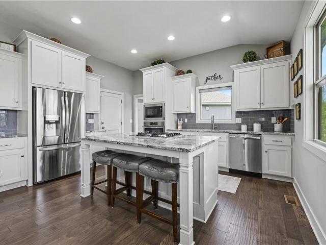 23834 W 126 Terrace
