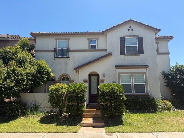 2383 Gregor St, Oakdale, CA 95361