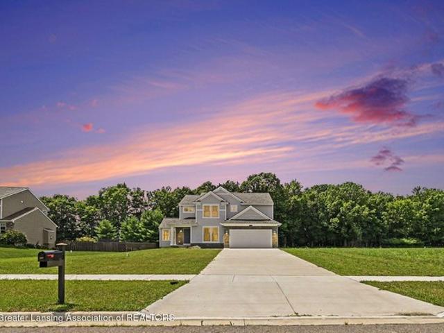 2383 W Gallant Fox Way, Saint Johns, MI 48879