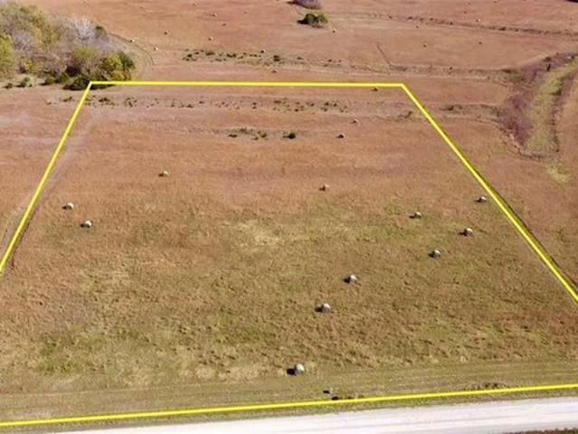 238th St Lot 2, Tonganoxie, KS 66086