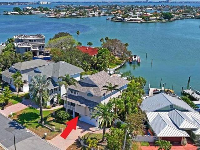 238 71st Ave, Saint Pete Beach, FL 33706