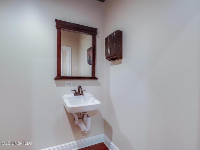238 Courthouse Road
