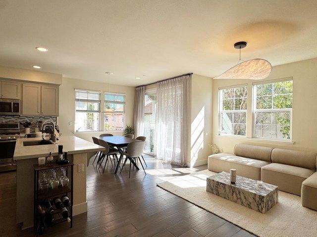 238 Carroll St Unit 112, Sunnyvale, CA 94086