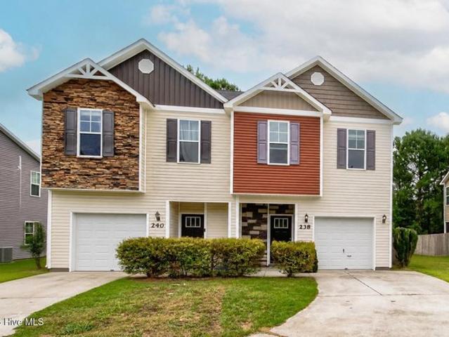 238 Currituck Dr, Holly Ridge, NC 28445