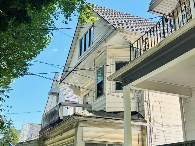 238 Benzinger Street
