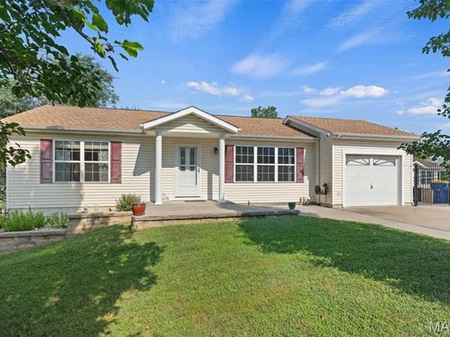 238 Grand Central Dr, Union, MO 63084