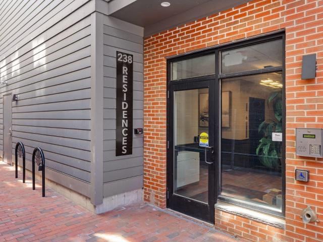 238 Deer St, Unit 205, Portsmouth, NH 03801 | MLS #5085