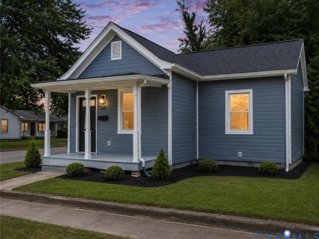 238 E 36th Street