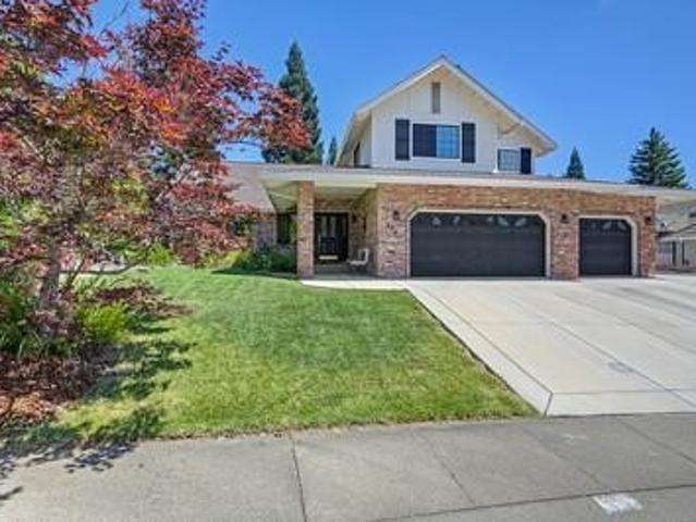 238 Firestone Dr, Roseville, CA 95678