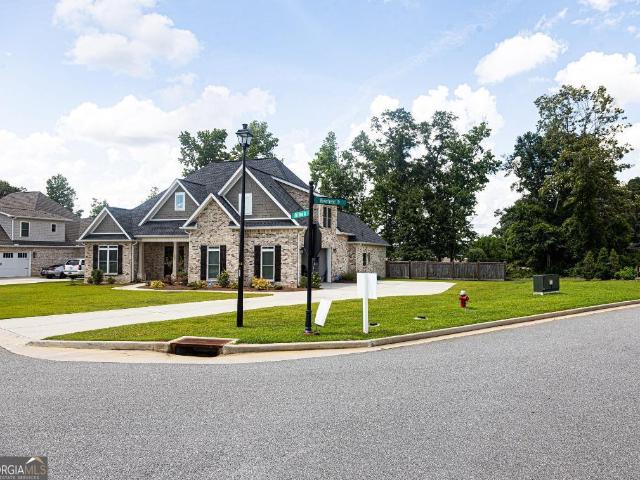 238 Flat Shoal Drive