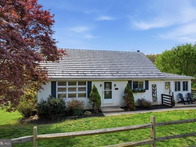 238 Kemp Rd, Barto, PA 19504