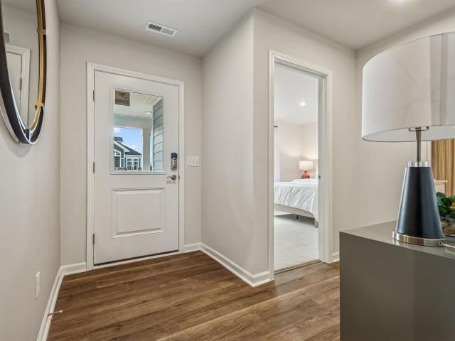 238 Kingfield Drive