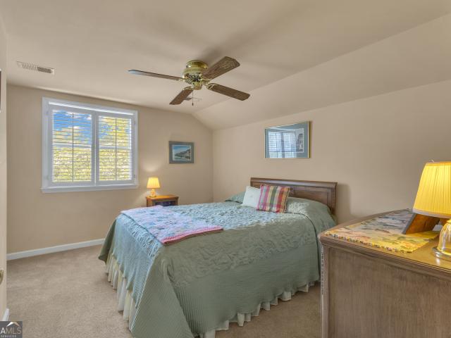 238 Kirkley Rd, Tyrone, GA 30290 | MLS #10724