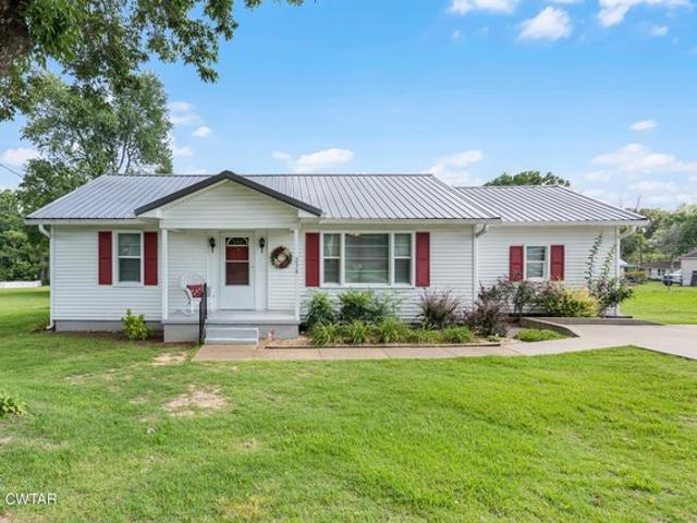 238 Holmes St, Trezevant, TN 38258