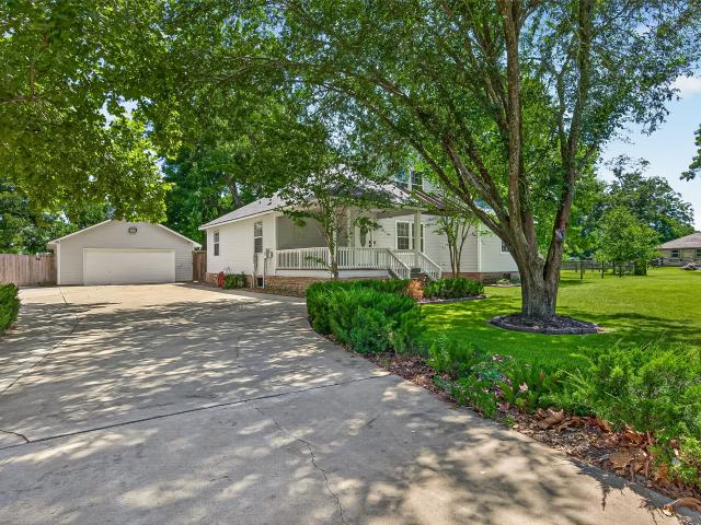 238 Horse Shoe Trail