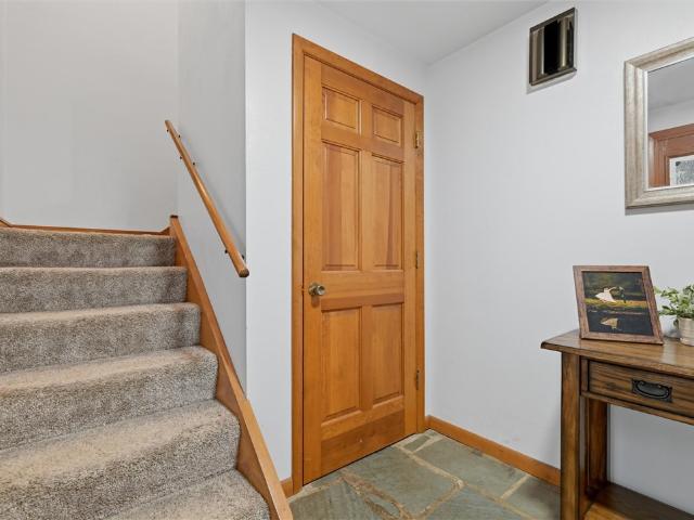 238 Harbison Rd