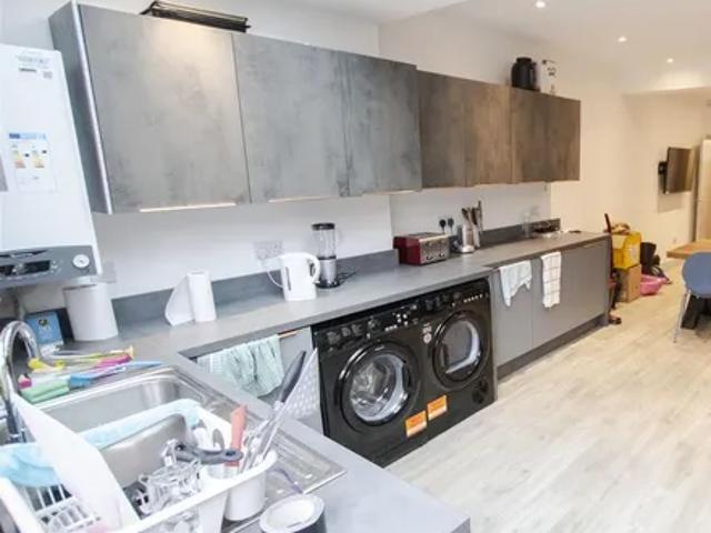 238 Heeley Road, Stirchley, B29 6EN, United Kingdom | 6 bed house for rent #167216009 | Rentberry