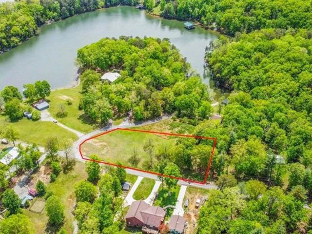 238 Hickory Dr, Spring City, TN 37381