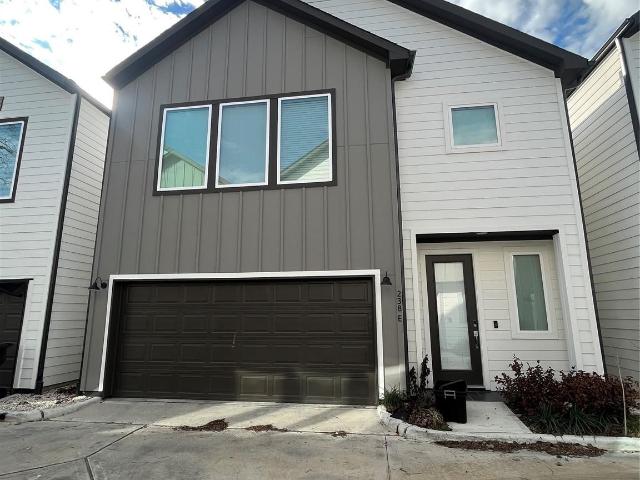 238 Julia Street E