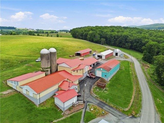 238 Odonnal Rd, Mill Run, PA 15464