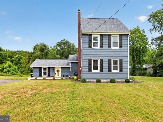 238 Medford Mount Holly Rd, Medford, NJ 08055